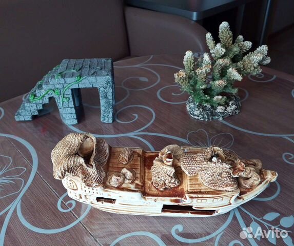 Грот для аквариума-корабль,коралл,античность