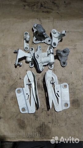 Петля двери Mercedes W164 купить в Москве | Запчасти | Авито